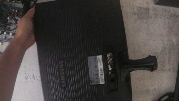 HOW TO OPEN AND FIX LED DISPLAY SCREEN