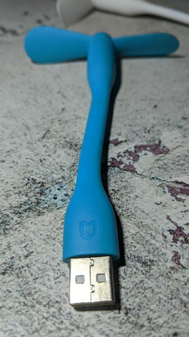 SIMPLE TEST ON HOW TO CHECK IF THE USB FAN IS BLOWING OR SUCKING