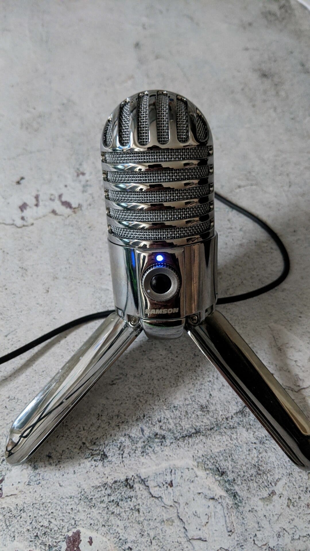 USING THE SAMSON MICROPHONE FOR YOUTUBE