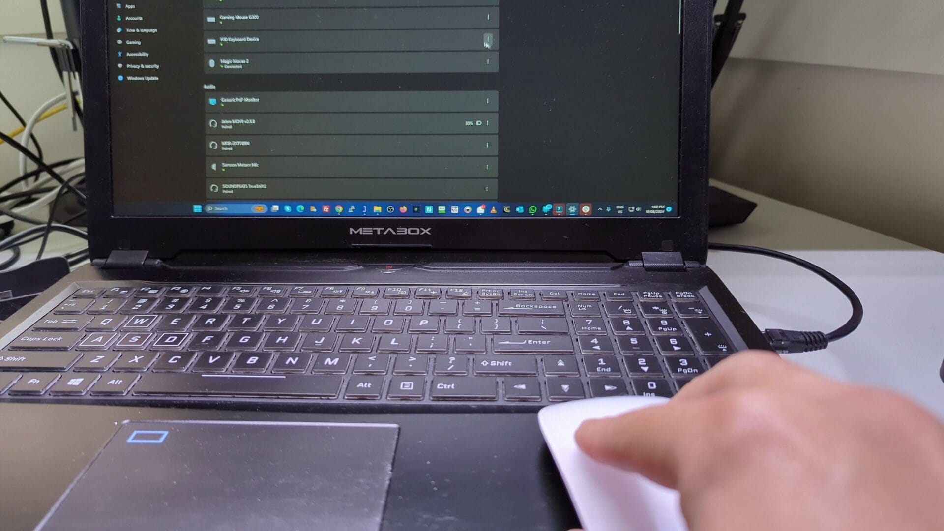 GETTING YOUR APPLE MAGIC MOUSE 2 SCROLLING ON WINDOWS 11 - STEP-BY-STEP